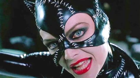 Iconic Batman Performance Was A Nightmare Giant Freakin Robot