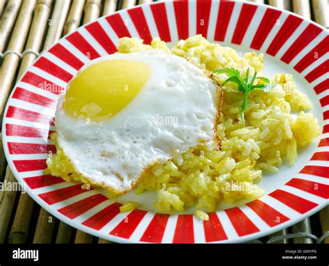 Dami E Baghali Turmeric Rice And Lima Beanspersian Rice Dishes Stock