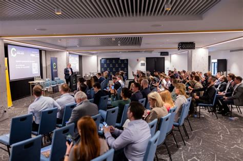 Adelaide Southaustralia Committeeforadelaide Futurethinking Enablingcommunitiestoflourish