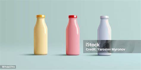 컬러 플라스틱 유리 병 3d 세트 유제품 및 천연 주스 포장의 사실적인 이미지 라벨 디자인 템플릿 벡터 일러스트 레이 션입니다
