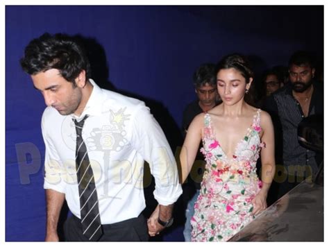 Who Cares Says Alia Bhatt Asked About Her Boyfriend Ranbir Kapoors