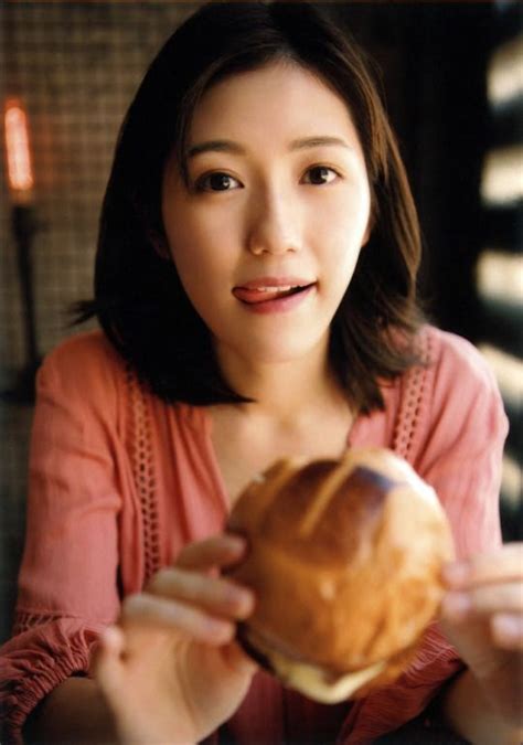 Pin On Akb48 Mayu Watanabe