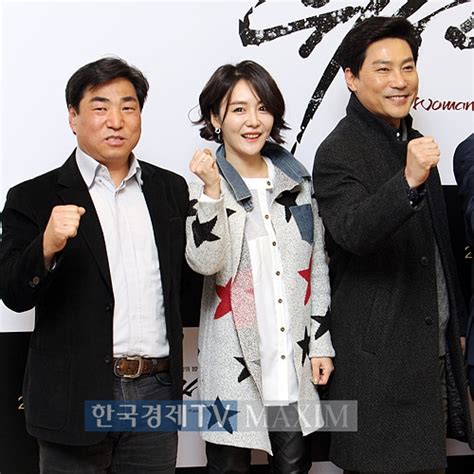 포토 위선자들 김진홍 감독 배우 송은진 화이팅