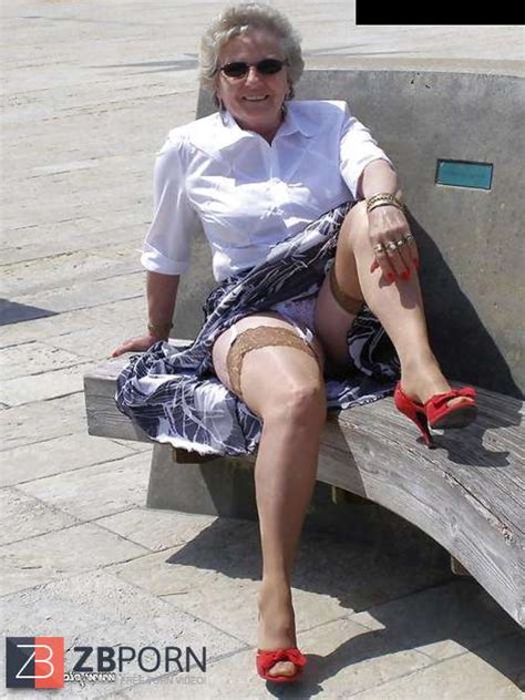 Mature And Grannies Upskirts Zb Porn