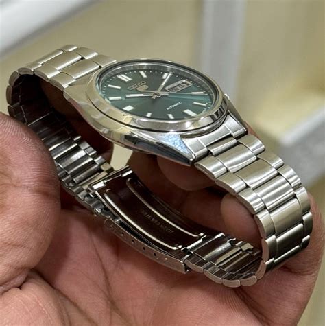 Vintage Seiko Automatic Teal Green Sunburst Dial Cal 7009 Mens Watch