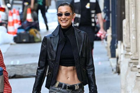 Bella Hadid Shows Off Her Toned Abs In Cropped Turtleneck And Low Rise Jeans