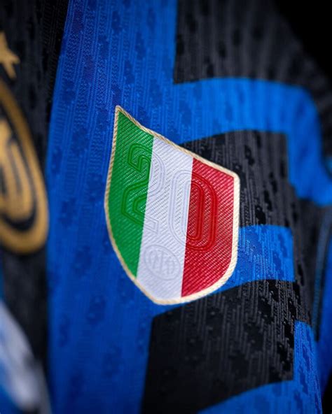 La Maglia Dellinter 2024 2025 Con Le Due Stelle è Già Nella Storia