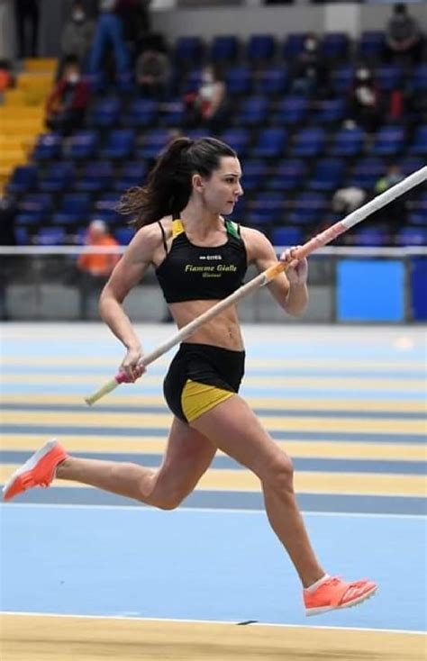 Italian Athlete Giulia Valletti Borgnini Femi Sports