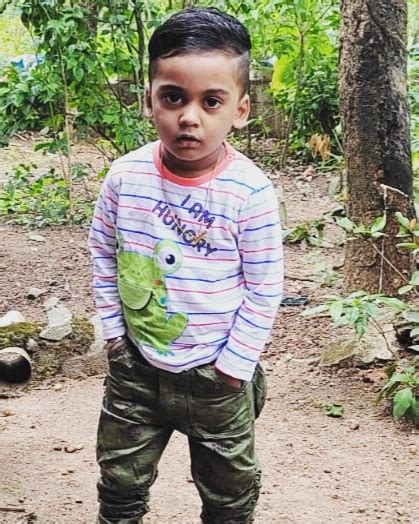 Renjith Rg Renjithdeeepa • Instagram Photos And Videos