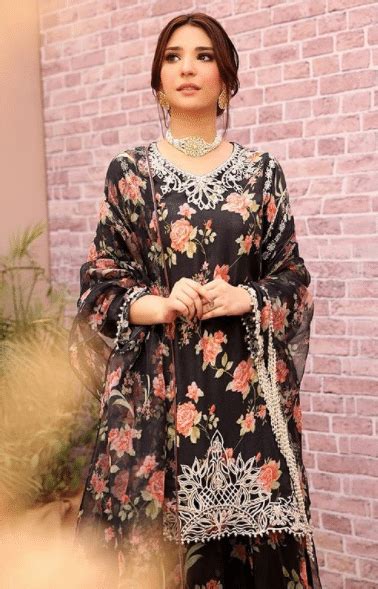 Ramsha Khan Biography Height And Life Story Super Stars Bio