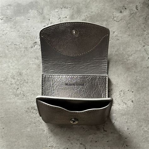 Maison Sbond とは？ミニマルを極めたデザインと現代的な作りを得意とする新進レザーブランドの魅力に迫る 時代を超えて愛される永遠