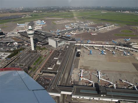 Skycaptain Marz Crossing The Eham Ctr