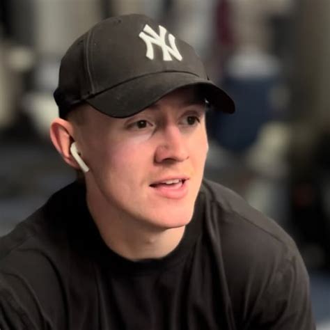 Alex Hegedus Online Fitness Coach Heglifts • Threads Say More