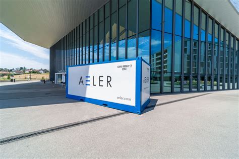 A Sustainable By Nature” Container