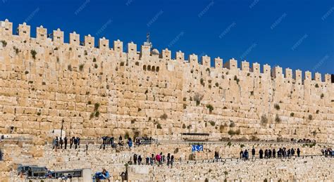 Premium Photo Wailing Wall In Jerusalem In High Definition