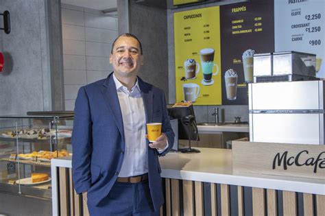 Líderes Que Inspiran 2024 Esteban Sequeira Director General De Arcos