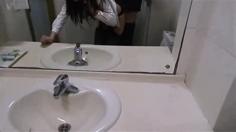 Quick Sex In A Public Toilet Eporner