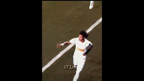Cold Santos Neymar Jr 🥶🇧🇷🤙🏻 Footballshorts Cold Neymar Youtube