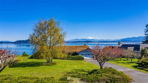 3068 Mount Baker Cir Oak Harbor Wa 98277 Redfin