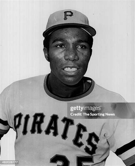 123 Pittsburgh Pirates Manny Sanguillen Photos And High Res Pictures Getty Images