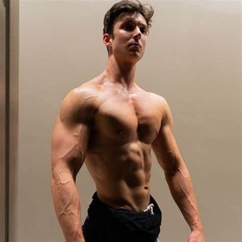 Kason Grainger Instagram Tiktok Linktree