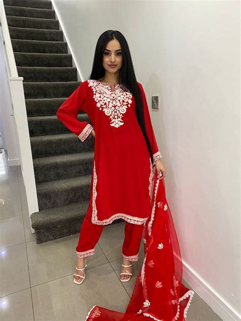 Sabina Red Zee Boutique