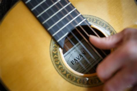 Classical Guitar Tips And Tricks From Renowned Expert — Pavan Guitars