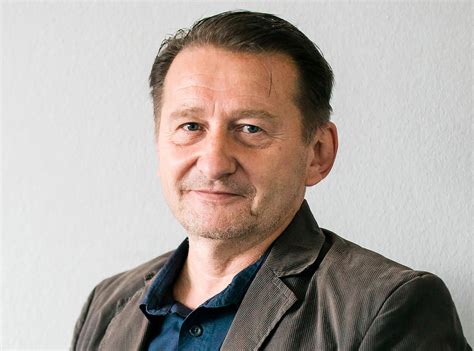 Jože Biščak Če Predsednica Države Zdaj žreba člane Sveta Rtv Lahko Pričakujemo Da Si Bo Na