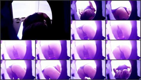 Voyeur Zone Beach Cabin Shower Room Nude Beach Upskirt Wc