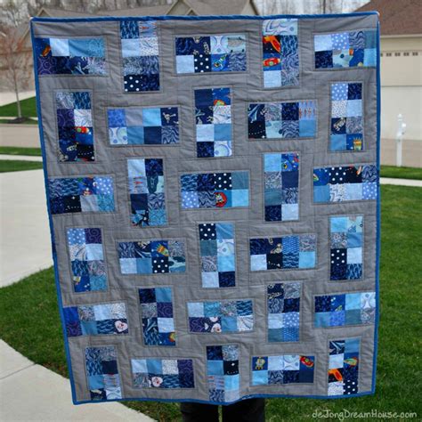 De Jong Dream House Quilt 44 Crazy Eights