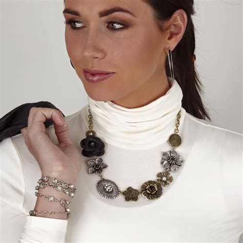 Stephanie Looks Fab Around Your Neck With Spun Sugar Around Your Wrist Statement Necklace