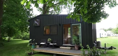 Ultra Modern Tiny Home Reveals An Ingenious Layout That Maximizes Space