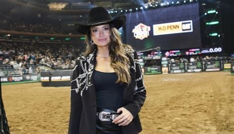 Meet Croatian American Country Music Star Annie Bosko Croatia Week