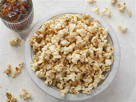 24 Delicious Gourmet Popcorn Recipes For Every Occasion Pan Mastery