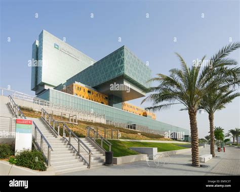 Cleveland Clinic Abu Dhabi Logo Cleveland Clinic Abu Dhabi Plans Next