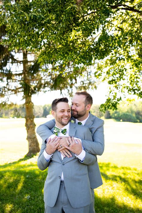 Same Sex Wedding At Thornberry Creek Oneida Wedding In Green Bay
