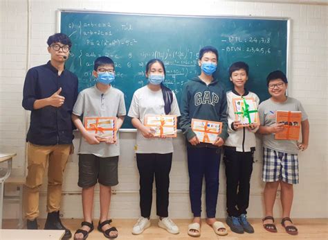 Ảnh Kiểm Tra định Kì Tháng 3 Của Clb Cmath Năm 2021 Câu Lạc Bộ Toán