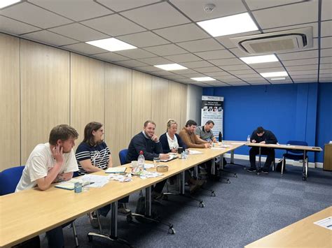 Sales Geek Course On Buyer Behaviour By Pippa Tait Sales Geek Shropshire Posted On The Topic