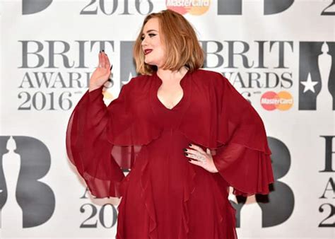 Adele Oggi Come è Cambiata La Cantante Prima E Dopo La Dieta Sirt