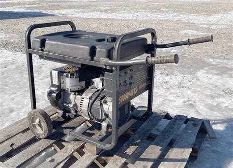 Generac 5000 Watt Generator W Tecumseh Engine Schneider Auctioneers Llc