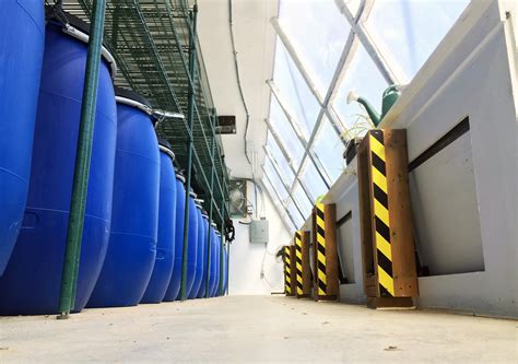 Waterfarmers — Passive Greenhouse Shipping Container