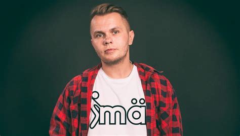 Codin Maticiuc A Devenit Tată Prima Poză Cu Bebelușul Româneşti Vedete Joo