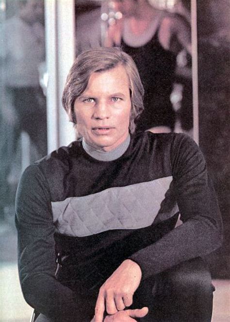 Michael York Pictures Logans Run Movie Logans Run Logans Run Tv