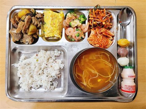 Korean School Lunch With Yakult Healthy School Lunch Ideas Korean