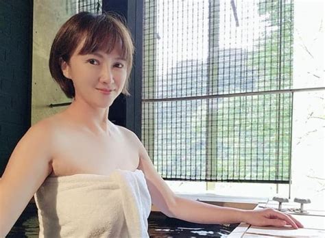 Foto Pamer Bokong Beredar Presenter Taiwan Ini Kaget Yang Menyebar Suaminya Sendiri