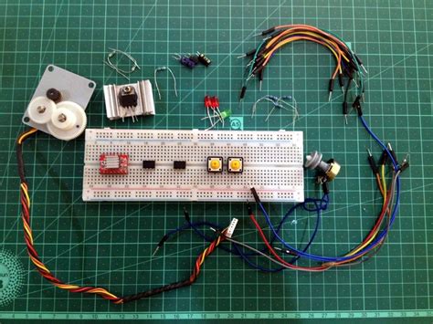 Stepper Motor Speed And Direction Control Without A Microcontroller