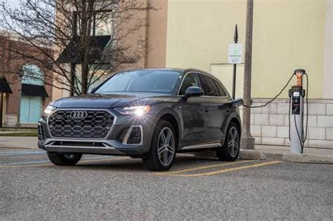 2025 Audi Q5 Pictures 472 Photos Edmunds