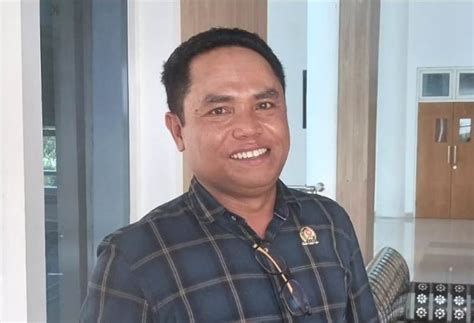 Gunakan Pokir Dewan Sidik Bangun Dua Polindes Koranlombok Id