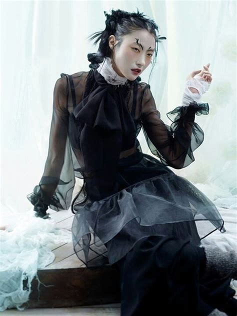 Gothic Fashion Vogue Korea Vogue Korean Fashion Trends