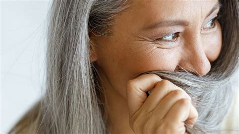 Unlocking Natural Beauty 5 Key Considerations For Embracing Gray Hair